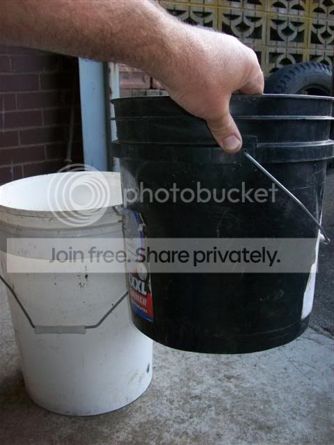 Bucket sieve | Prospecting Australia - Gold Prospecting & Fossicking Forum