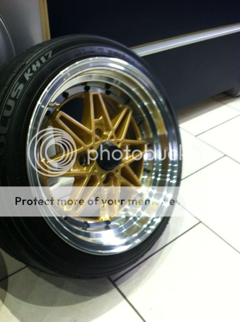 Wheels or Tyres: - Rota Flashback 15" 8j alloys, 4 x 100 with tyres ...